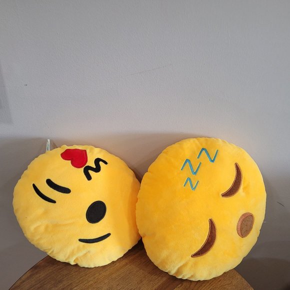 Toys | 2 Plush Smile Face Round | Poshmark